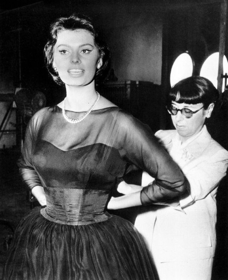 April’s Sunshine..A feature on Edith Head – URBAN GYPZY